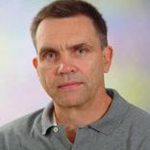 Startup Lab - Center for Advanced Hindsight